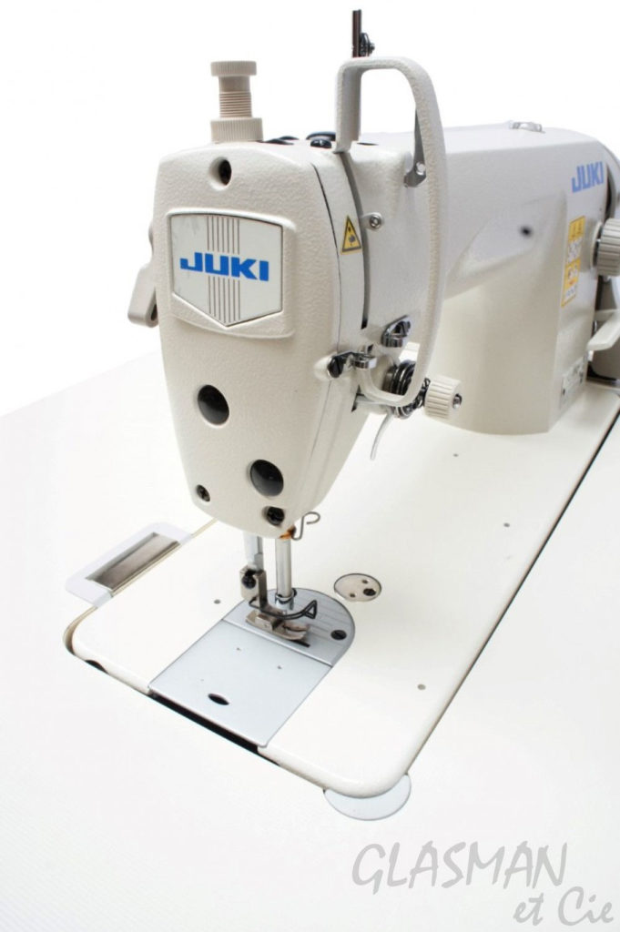 Piqueuse plate Juki DDL8700 - Espace Machines à Coudre